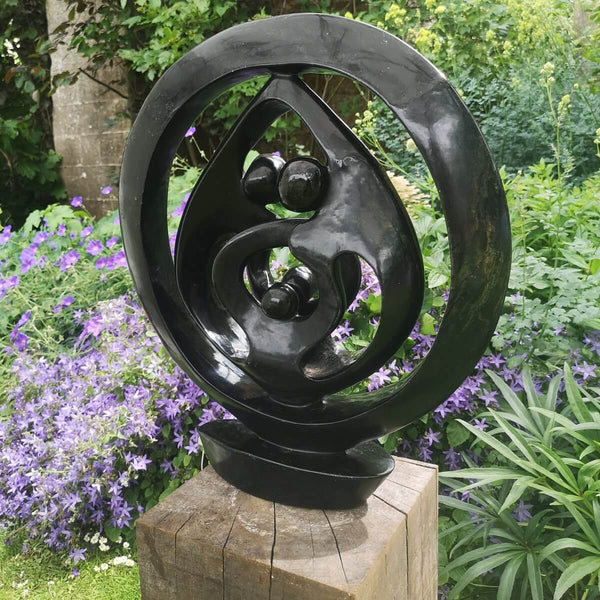 Intimate garden sculptures - African Masters of Stone